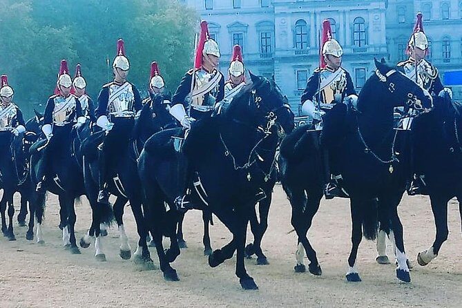 Full Royal Tour: Royal London & Buckingham Palace Tour - Final Thoughts