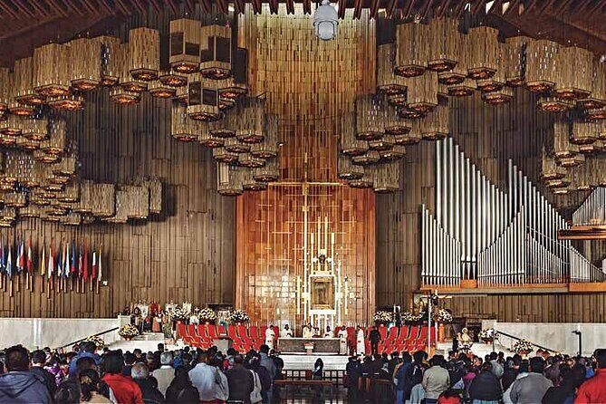 Full tour of the Basilica of Guadalupe - Key Points