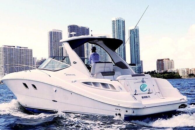 Fun & Affordable! Day or Night Celebration (Restroom/Kitchen) - Exploring Miami from the Water: What to Expect