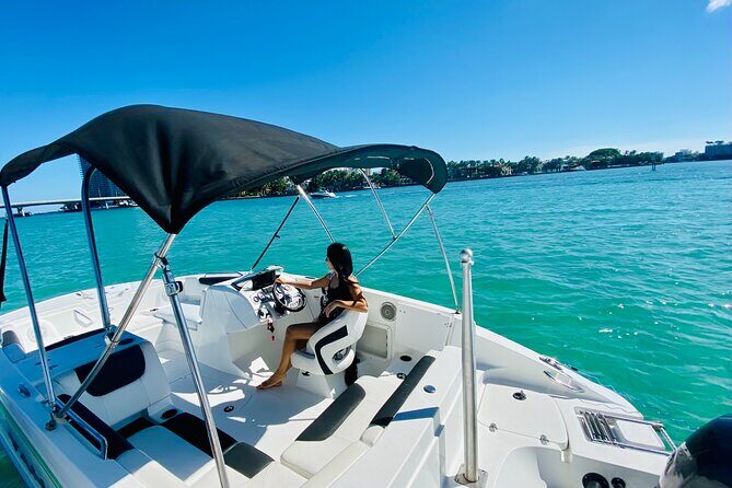 Fun Boat Rental with Captain in Miami Beach - up to 6 people - FAQ