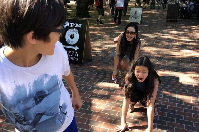 Fun Scavenger Hunt in Norwalk by Zombie Scavengers - An Unexpected Adventure in Norwalk: Zombie Scavengers Tour Review