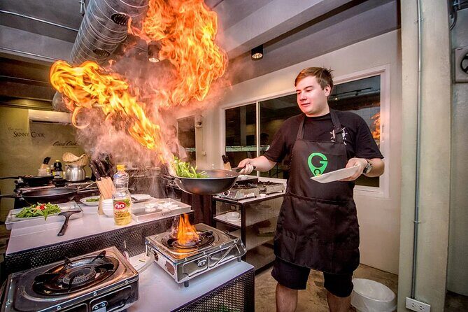 Fun Thai Cooking Class with Rotating Daily Menus in Bangkok - Key Points