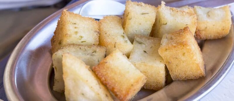 Funchal: Amazing Dinner with Folklore - Key Points