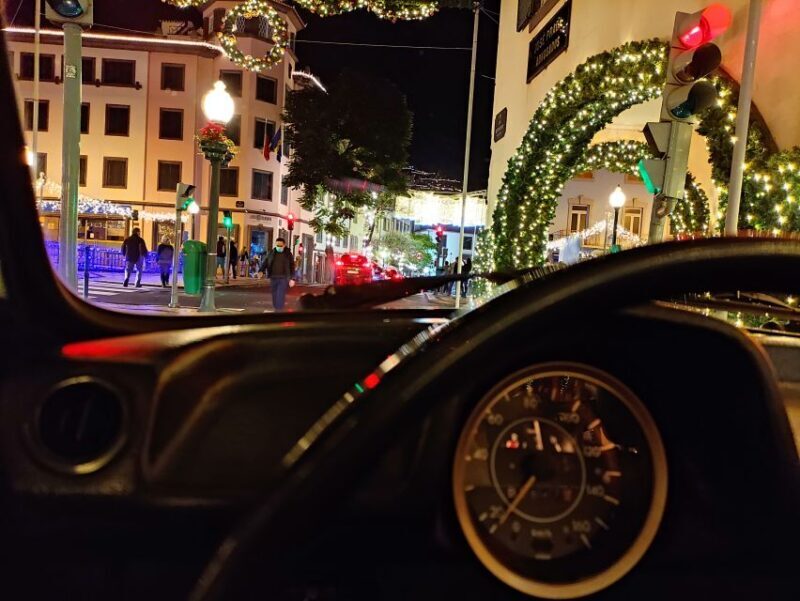 Funchal: Christmas Lights Sightseeing Night Tour - FAQ