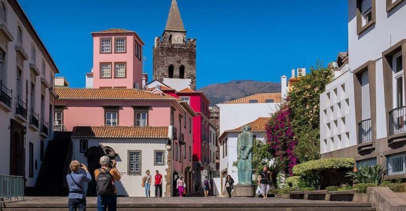 Funchal: Old Town Walking Tour - Key Points