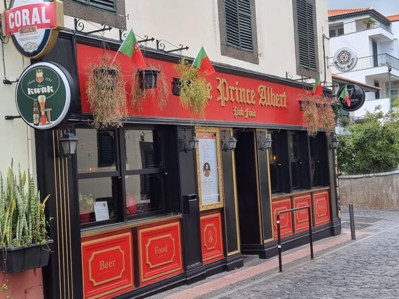 Funchal: Pub Crawl - What is the Funchal Pub Crawl All About?