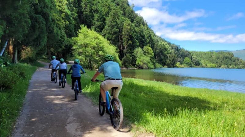 Furnas: Guided e-bike tour with Cheese Tasting - Key Points