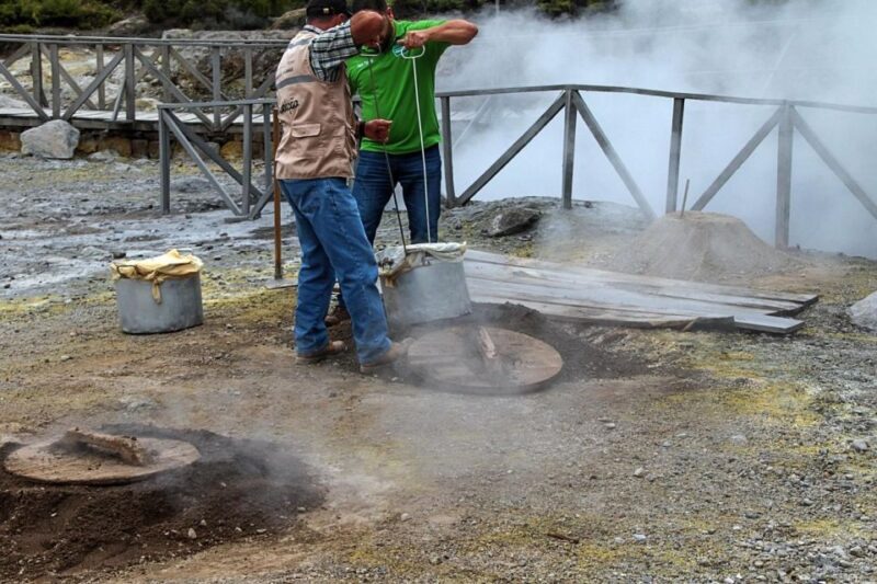 Furnas: Hot Springs Night Tour - Itinerary breakdown