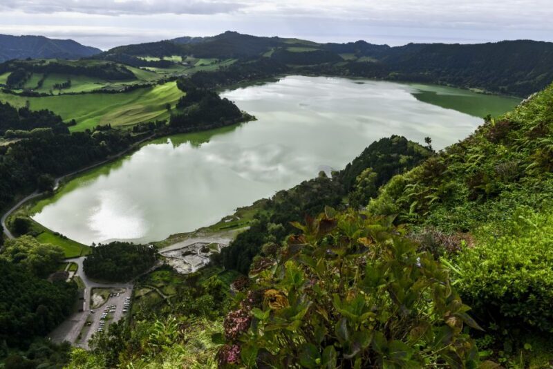 Furnas: Tea Plantations, Lake and Volcano Guided Tour - Exploring São Miguel with a Well-Rounded Itinerary