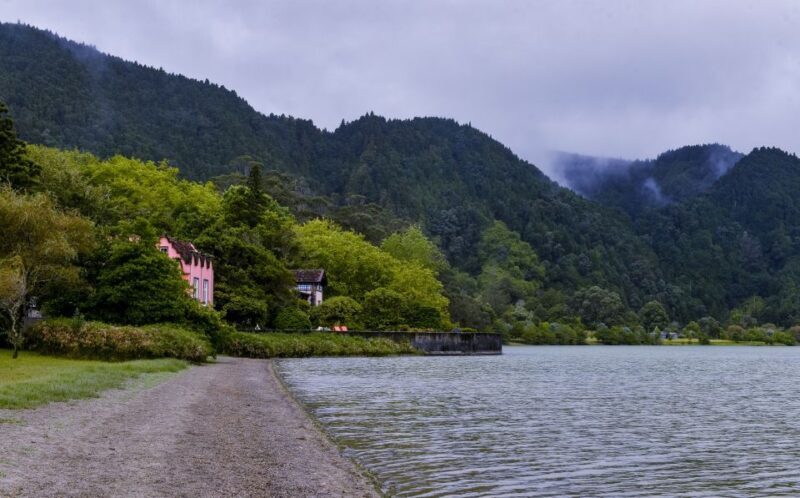 Furnas: Tea Plantations, Lake and Volcano Guided Tour - Relaxing in the Thermal Hot Springs of Furnas