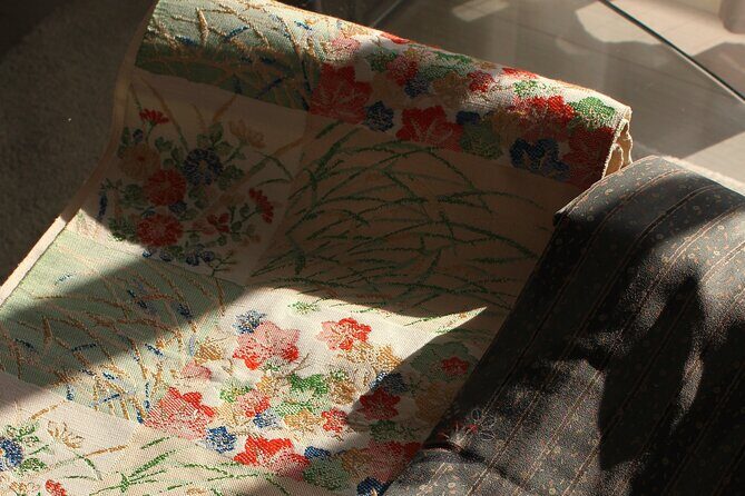 Furoshiki Workshop with Kimono Fabric - A Closer Look at the Furoshiki Workshop with Kimono Fabric in Tokyo