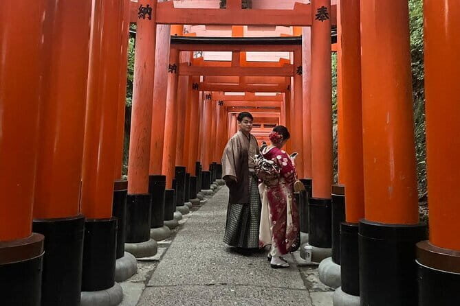 Fushimi Inari and Nara Private and Guided Tour in Spanish - Discovering Fushimi Inari and Nara: An Authentic Day in Japan