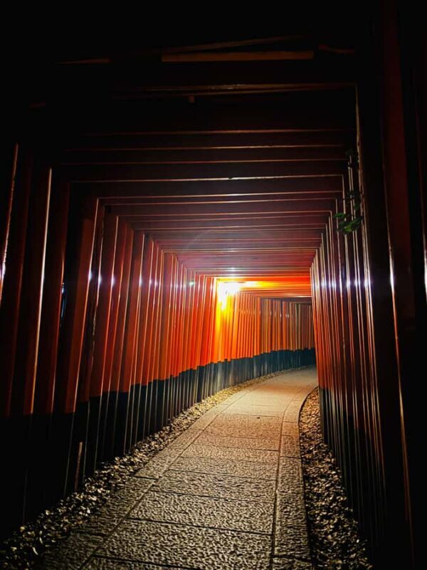 Fushimi Inari Night Hike - Key Points