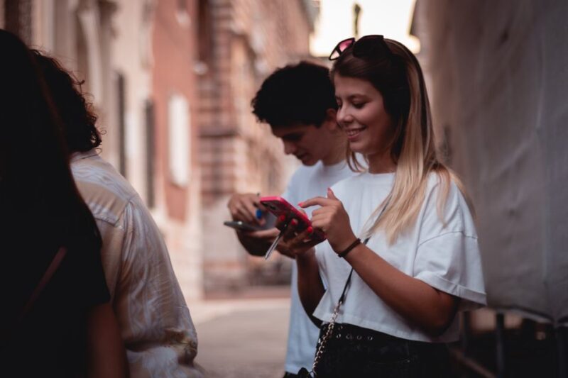 Fusion between treasure hunt and escape room in Bologna - FAQ