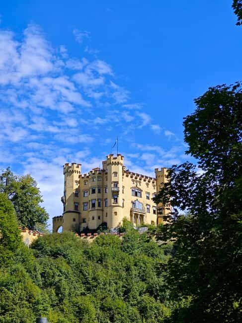 Füssen to Neuschwanstein Castle - Guided Scenic Tour - Practical Aspects: What to Expect