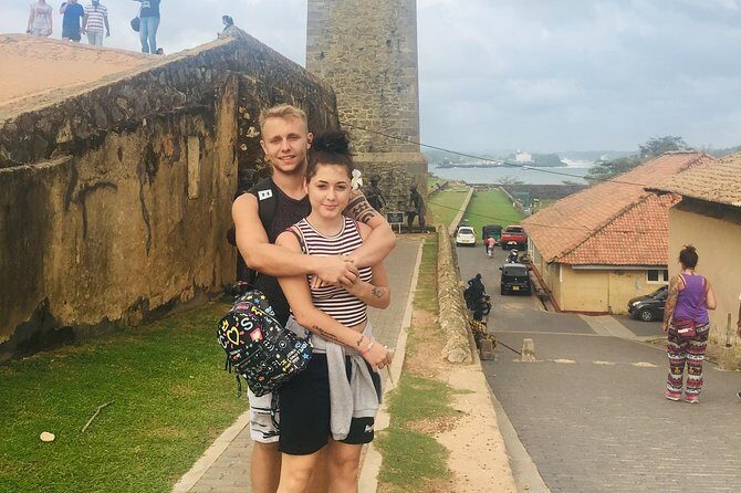 Galle Fort & boat safari & Turtles Day Trip - FAQ