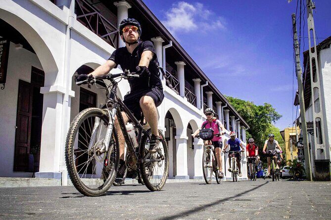 Galle Fort by Bicycle from Galle - Analyzing the Value