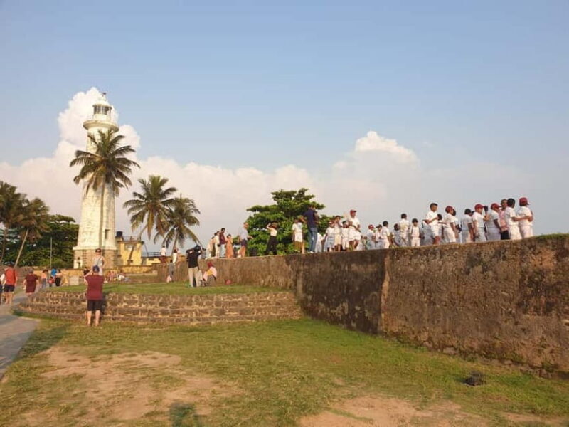 Galle Fort: Walk Through 400 Years of Sparking Stories - Key Points