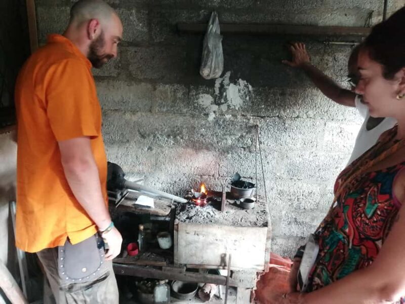 Galle: Jewelry Workshop - Craft Silver Ring with Gemstone - FAQs