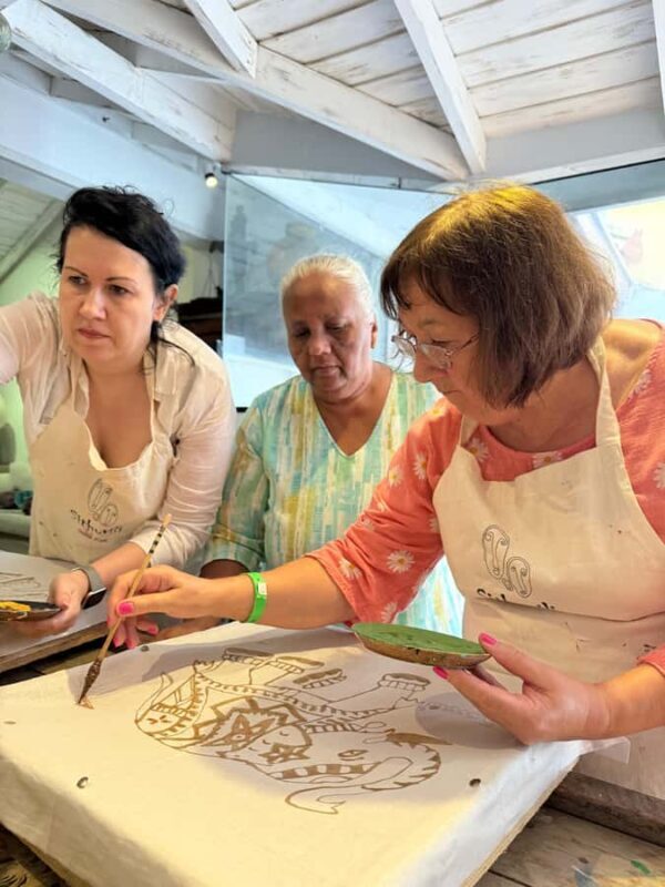 Galle/Kandy: Batik Making Workshop - Practical Details and Tips