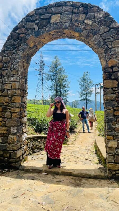 Galle: Nuwara Eliya Private Tour with Tea Factory Visit - Scenic Viewpoints and Photo Opportunities