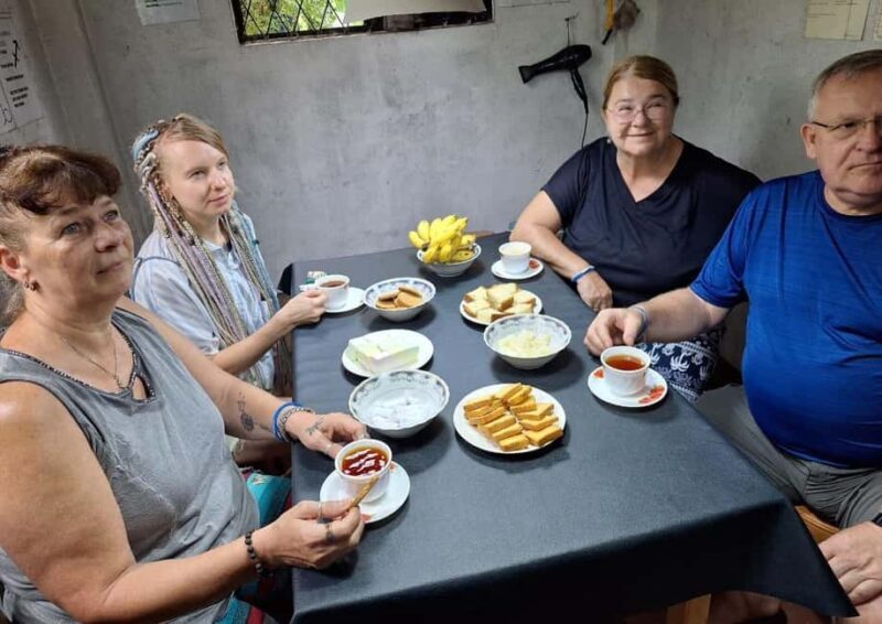 Galle: Traditional Gems & Jewellery Workshop with Transfers - FAQs