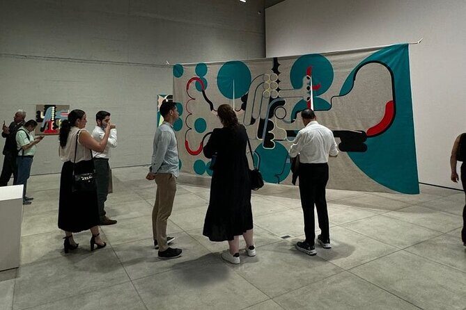 Gallery Tour in Rome North Selected by a Curator - Key Points