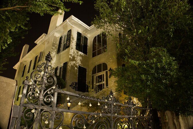 Galveston Shadows Ghost Tour Adventure - A Closer Look at the Galveston Shadows Ghost Tour