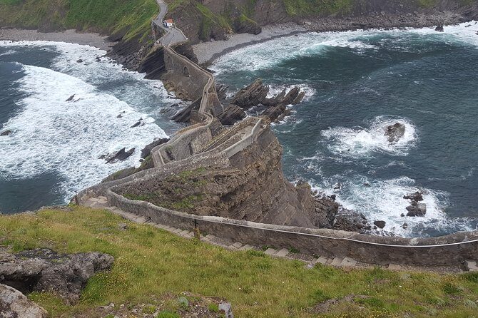 Game of Thrones Basque Coast Locations Tour from San Sebastian - Physical Demands and Practical Considerations
