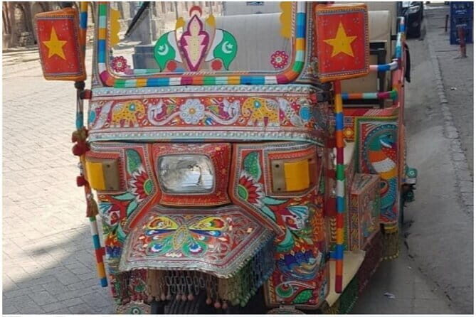 Ganda Singh Border Flag Ceremony 1-day Tour with Dinner - FAQ