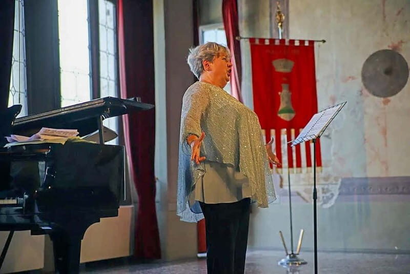 Garda: Lyrical Concert with Piano and Mezzosoprano - Value and Practicalities