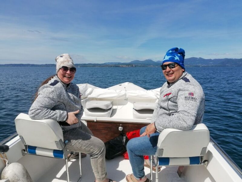 Garda: Private Boat Tour with Wine and Food Tasting - Practical Tips for Participants