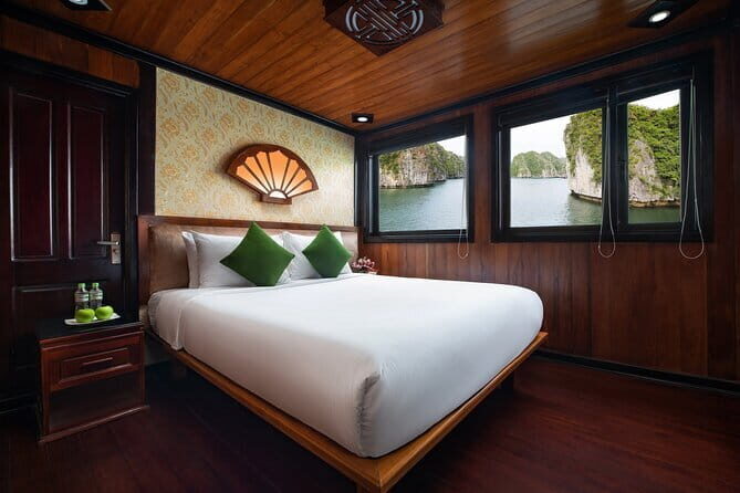 Garden Bay Classic 3 Day Bai Tu Long Serene Voyage - Day 2: From Tai Chi to Cave Exploration