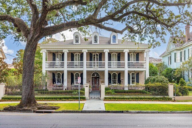 Garden District Architecture Walking Tour in New Orleans - Discovering the Garden District Architecture Walking Tour in New Orleans
