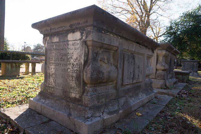 Garden District Celebrities Cemeteries Mansions and Mysteries Walking Tour - FAQ