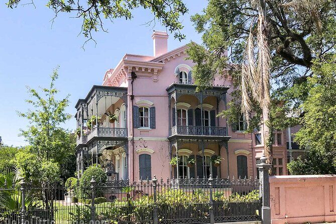 Garden District Walking Tour - FAQ