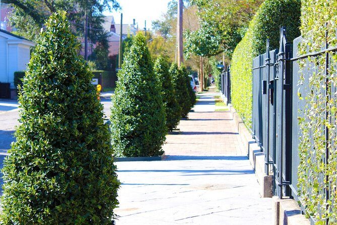 Garden District Walking Tour of New Orleans - FAQ
