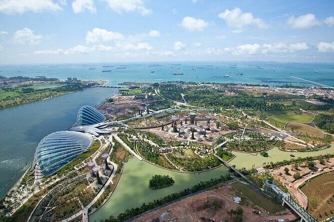 Gardens by the Bay with FD +CF featuring Jurassic World Singapore - Who Should Consider This Tour?