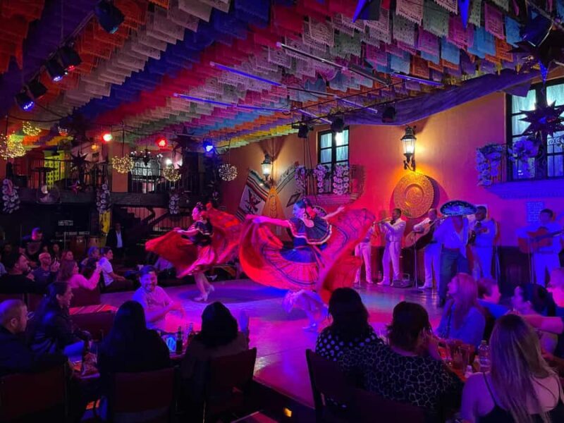 Garibaldi Square Tour - Details of the Itinerary