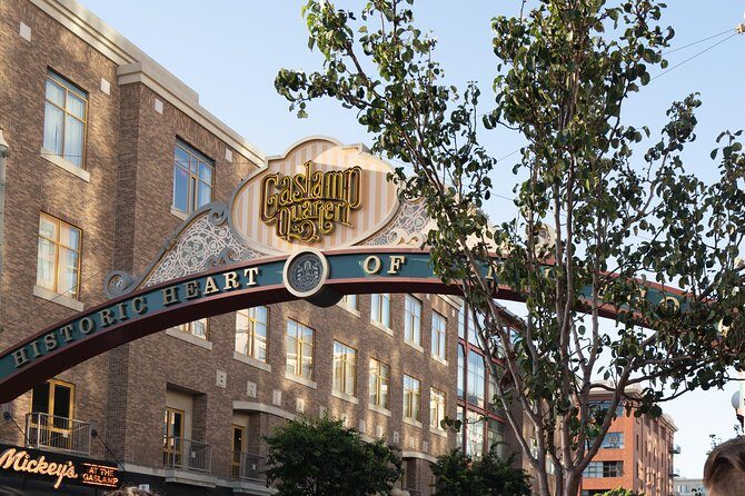 Gaslamp Quarter Food and Drink Tour: Brothels, Bites & Booze - What Makes This Tour Special