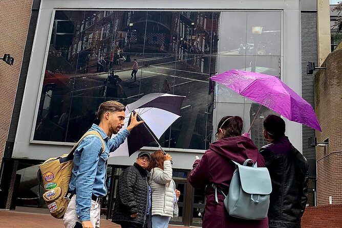 Gastown, the origins of Vancouver - Who Should Book This Tour?