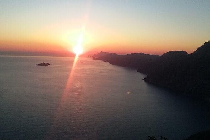 Gastronomic Hike on the Path of the Gods with Food Tasting - Authentic Food and Wine Experience