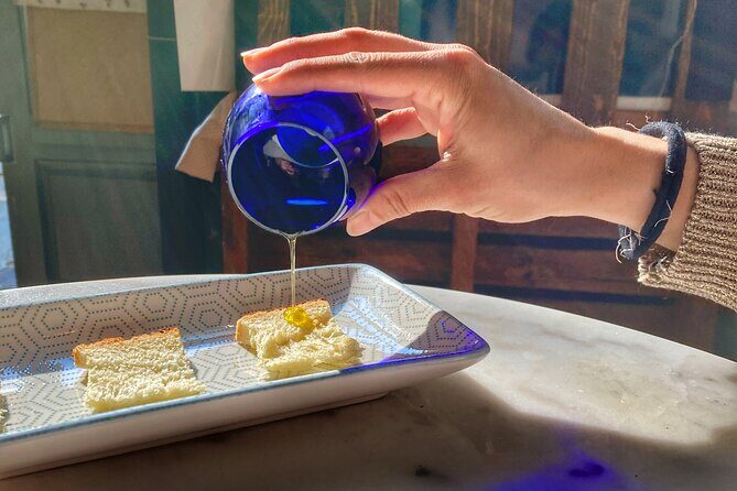 Gastronomy tasting through oil, wine and cheese in Turin - Key Points