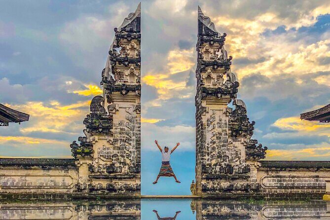 Gate of Heaven, Lahangan Sweet, Tirta Gangga and Temple Day Tour - The Early Morning Start and Transport
