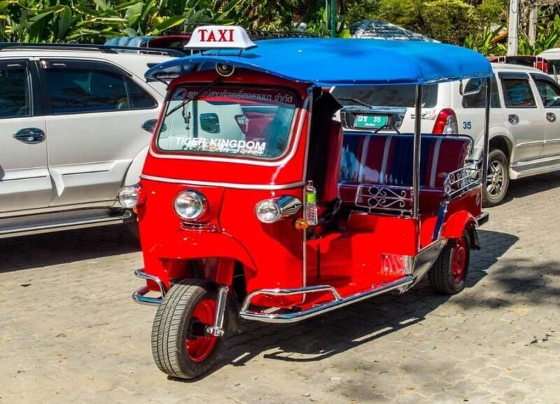 Gatimaan Express Taj Mahal Tour with VIP Experiences - Comfortable Travel Throughout the Day