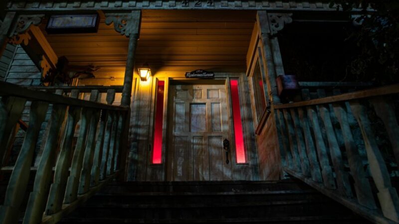 Gatlinburg Ghost Tours: Gilded Age Graves and Ghouls - An Engaging Exploration of Gatlinburg’s Haunted Side