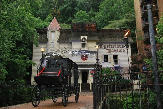 Gatlinburg Ghosts of The Smokies Most Haunted Tour - Introduction