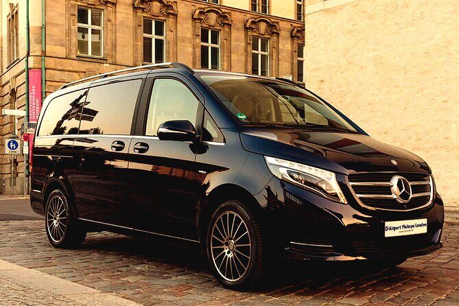 Gatwick Airport to Birmingham Private Transfer - Key Points