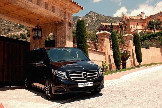 Gatwick Airport to Birmingham Private Transfer - The Experience in Detail
