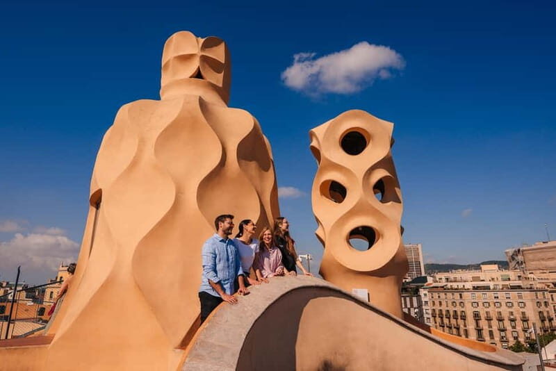 Gaudí's Artworks: Pedrera & Sagrada Família exclusive Tour - Key Points